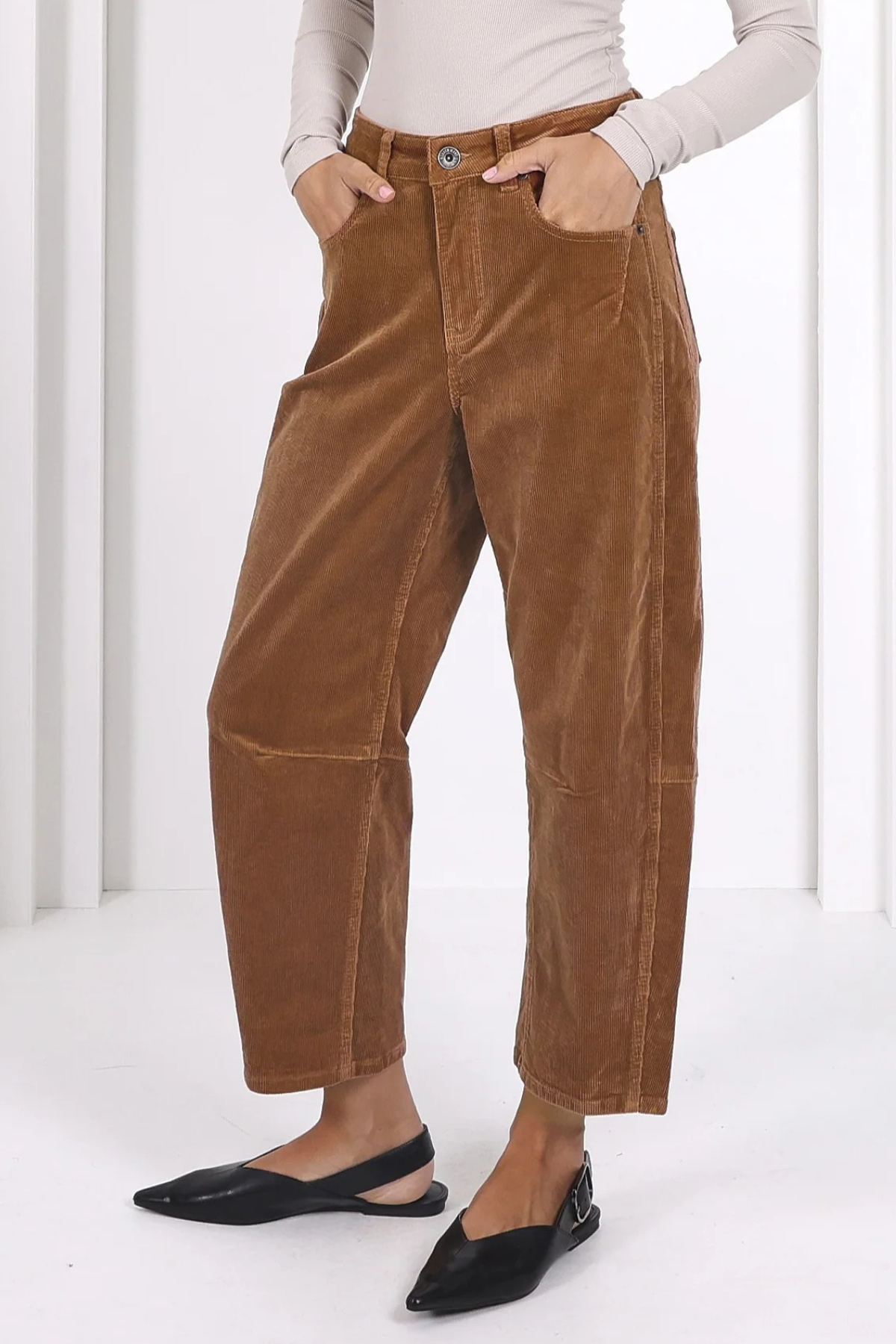 Toni Barrel Cord Jean Tan – The Farmers Wife